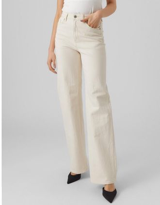Vero Moda Jeans in Ecru mit hohem Bund und weitem Bein-Wei&szlig;