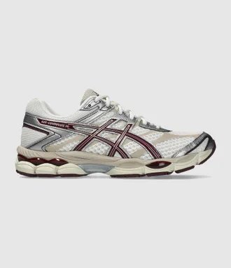 Asics Baskets Gel-Cumulus 16 Cream Beniimo Purple