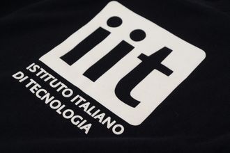 Dolce & Gabbana Logo-Embroidered Cashmere Sweater - Black