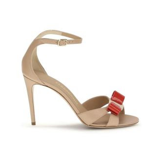 Ferragamo Vara Sandale - - Shoes - Damen - Beige - 37 1/2 EU