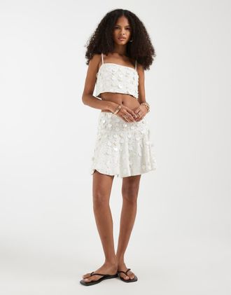 Asos Verziertes Tr&auml;gertop mit Schaldetail, Kombiteil-Wei&szlig;