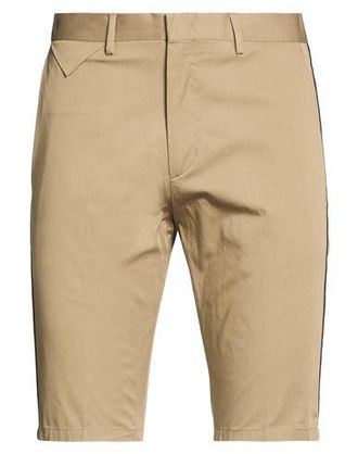 low brand MR. MC THREE