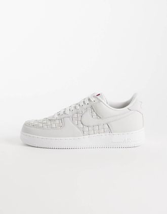 Nike Air Force 1 Low Retro baskets tiss&eacute;es en daim blanc cass&eacute;
