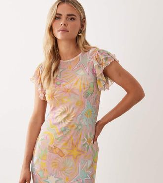 Never Fully Dressed Petite - Frida - Robe longue en tulle &agrave; manches volant&eacute;es - Imprim&eacute; pastel-multicolore