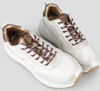 Alexander Smith Blaze Woman in ivory and bronze laminated heel