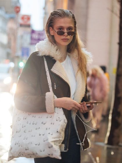 “Shearling” – Dieser Mode-Klassiker steckt hinter dem It-Wort