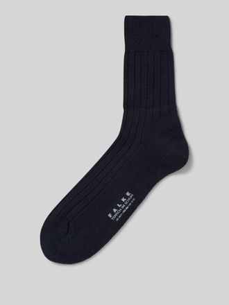 Falke Str&uuml;mpfe aus Schurwollmischung Modell Teppich im Schuh