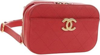 Chanel Sac bandouli&egrave;re vintage Chanel en cuir caviar doccasion - Femme - Pre-owned - Rouge - Taille: ONE Size