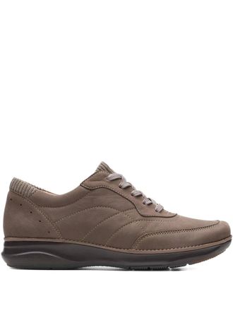 Clarks Appley Taupe Sneakers - Braun