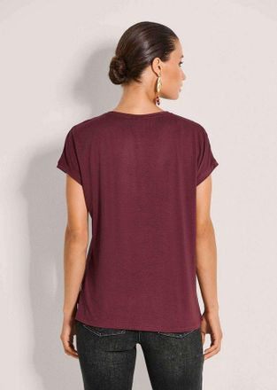 Madeleine Kurzarmshirt Flie&szlig;endes Viskose-Shirt mit Jersey-R&uuml;cken Leicht verl&auml;ngertes Blusenshirt mit Rundhalsausschnitt