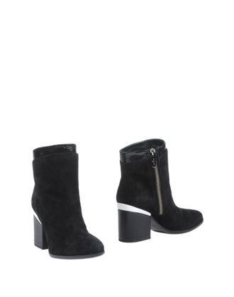 Hogan SCHUHE - Stiefeletten auf YOOX.COM