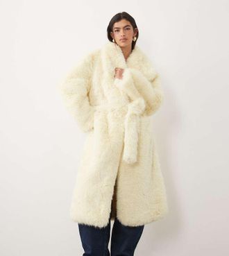 KAIIA faux-fur-Mantel mit Kragen, G&uuml;rtel und Maxi-L&auml;nge in Buttergelb