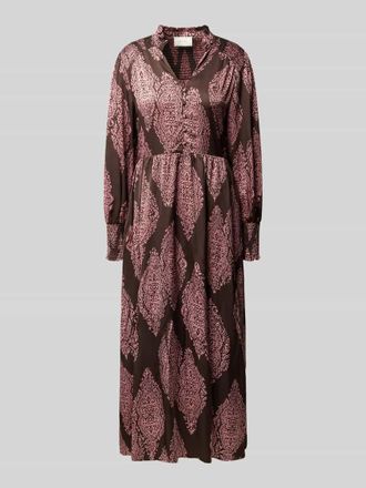 Neo Noir Maxikleid mit Smok-Details und V-Ausschnitt Modell NOVALEE