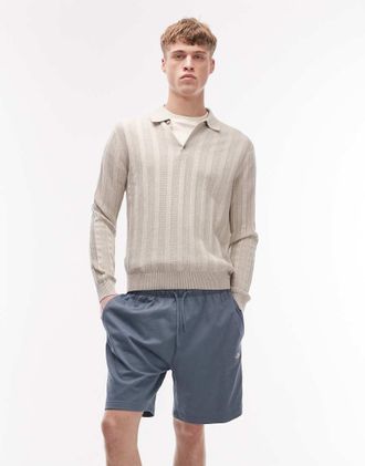 The North Face Essential - Leichte Oversize-Shorts in Hellgrau mit Logo