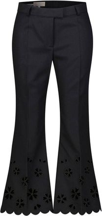 Maison Common Damen Hose mit floralem Cut-out-Design