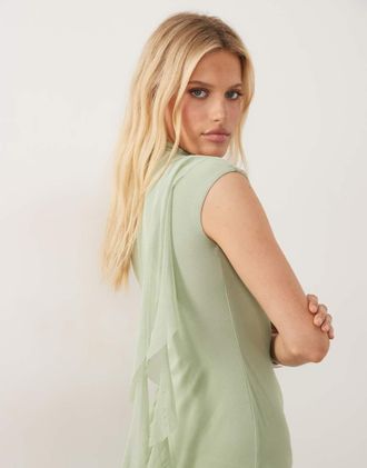 Asos Netzstoff-Maxikleid in Salbeigr&uuml;n mit R&uuml;schen, Schaldetail und Kapp&auml;rmeln