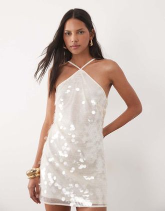 New Look Robe courte dos nu &agrave; sequins - Cr&egrave;me-Blanc