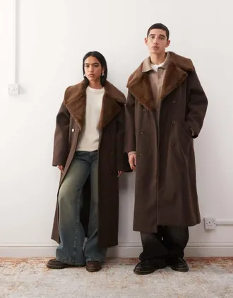 Reclaimed Vintage Formeller Longline-Unisex-Mantel aus Wollimitat in Schokobraun mit Kunstpelzkragen-Brown