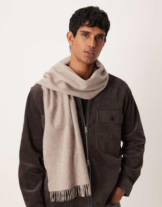 Arket Hochwertiger Strickschal in Maulwurfbraun-Brown