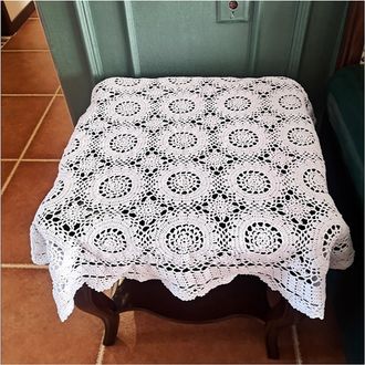 Generic Handgefertigte Vintage-H&auml;keltischdecke, Quadratische Spitzendeckchen, Tischdecke Aus Baumwolle(White,80x80cm(31x31in))