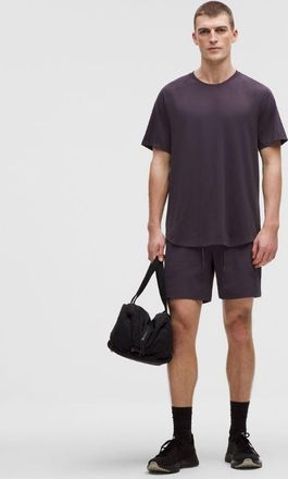 lululemon Short License to Train doubl&eacute; pour Hommes - 18 cm - Violet/Violet - Taille 2XL