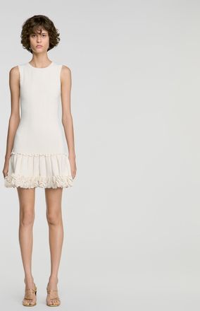 Sandro Robe courte en maille &agrave; fleurs