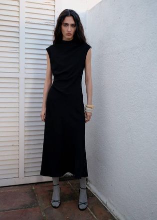 Mango Robe &eacute;vas&eacute;e taille drap&eacute;e noir - Femme - XS - MANGO