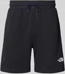The North Face Shorts mit Logo und G&uuml;rtel