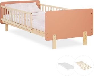 Homestyle4u 2803, Kinderbett 90x200 mit Rausfallschutz, Matratze & Lattenrost Apricot Natur Massivholz Kleinkindbett Gitterbett Bett Kinder