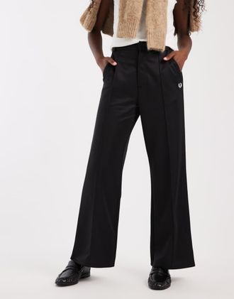 Fred Perry pantalon large en tricot noir