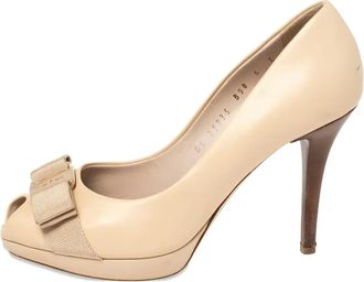 Ferragamo escarpins Vara 95 mm à bout ouvert - Tons neutres