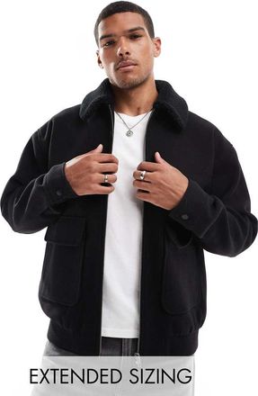 Asos Harrington-Jacke aus Gewebe in schwarzer Wolloptik mit Teddyfell-Kragen