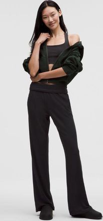 lululemon BeCalm Hose mit ausgestelltem Bein und mittelhohem Bund für Frauen - Größe 2XS in Black