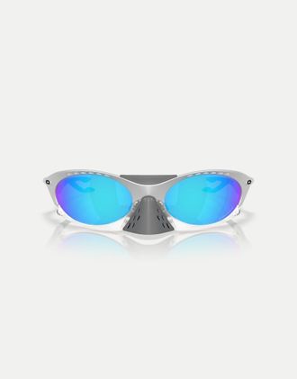 Oakley Plantaris - Lunettes de soleil ovales &agrave; verres r&eacute;fl&eacute;chissants bleus - X-argent&eacute;
