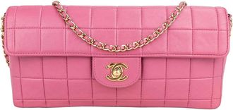Chanel Crossbody Bags - Chanel Quilted Lambskin 24K Gold Chocolate Bar Sin - Gr. unisize - in Rot - f&uuml;r Damen
