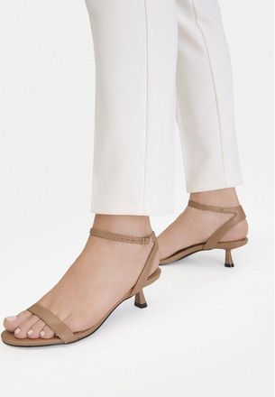 Jenny Sandalen CEO-CD25-122 Beige