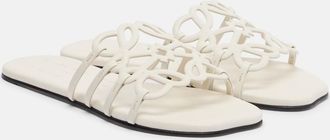 Loewe Mules Paulas Ibiza Petal Anagram en cuir