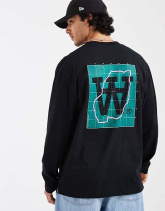 Wood Wood Double A By Wood Wood - Liam - T-shirt en coton &agrave; manches longues avec imprim&eacute; carte - Noir