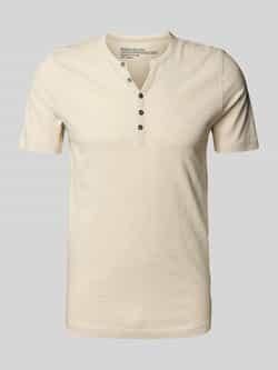 Mc Neal T-Shirt mit kurzer Knopfleiste