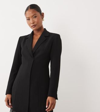 Forever New Robe courte en dentelle avec blazer ajust&eacute; &agrave; col V - Noir