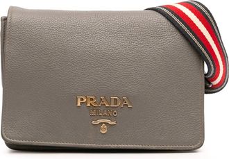 Prada Hobo Bags - Vitello Daino Flap Crossbody - Gr. unisize - in Braun - für Damen