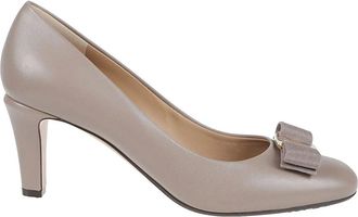 Ferragamo Femme, Chaussures, Gris, Taille: 38 1/2 EU Vara Pump