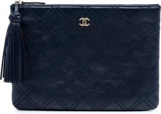 Chanel Clutches - Medium Quilted Lambskin Double Stitch Tassel O Cas - Gr. unisize - in Blau - f&uuml;r Damen