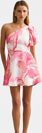 Forever New Robe courte et asym&eacute;trique &agrave; imprim&eacute; fleuri - Rose