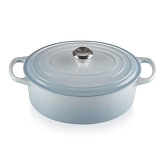 LE CREUSET Le Creuset Signature Gusseisen-Bräter mit Deckel, Ø 29 cm, Oval, Für alle Herdarten und Induktion geeignet, Volumen: 4,7 l, 4,675 kg, Coastal Blue, 21