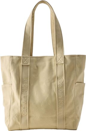 Calvin Klein Shopper