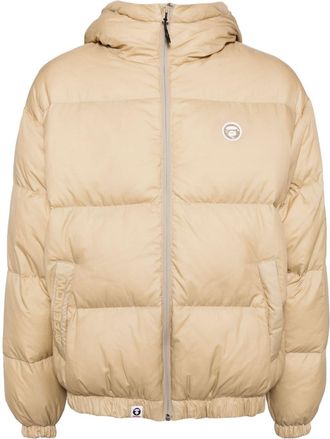 Aape By A Bathing Ape Gefütterte Jacke mit Logo-Applikation - Nude