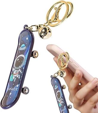 Generic Porte-cl&eacute;s skateboard - 9 x 2,5 cm en PVC, plan&egrave;te astronaute, mini porte-cl&eacute;s | Parfait pour sac &agrave; dos, sac &agrave; main, d&eacute;coration, cadeau, amateur de pa