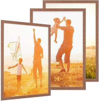 Photolini Bilderrahmen 30x40 cm Holz Eiche-Optik Landhaus-Stil, 3er Set Holz-Rahmen, Made in Germany, Echtglas, zum Aufh&auml;ngen, mit Zubeh&ouml;r - perfekt f&uuml;r Familie