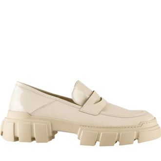 H&ouml;gl Beige Patentleder Loafers f&uuml;r Damen - - Shoes - Damen - Beige - 40 EU